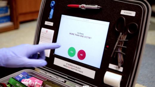 This Smart First-Aid Kit Uses Algorithms In Emergency Situations ...