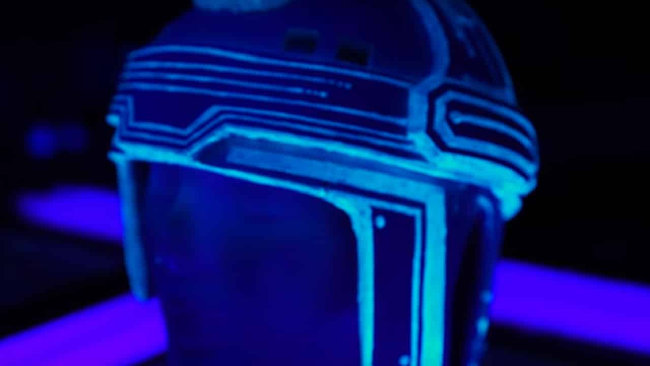 Make Your Own DIY TRON Helmet : Geekazine